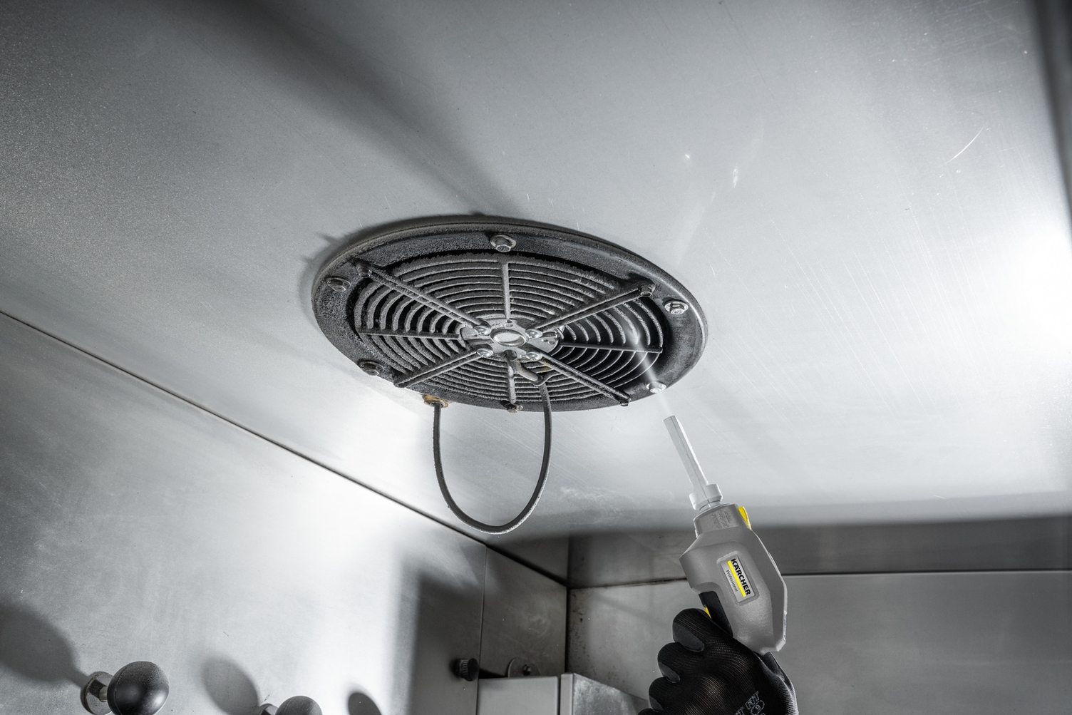 Dry ice cleaner IB 10/8 L2P | Kärcher